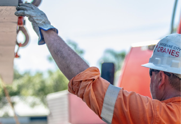 Builders | Plungie USA